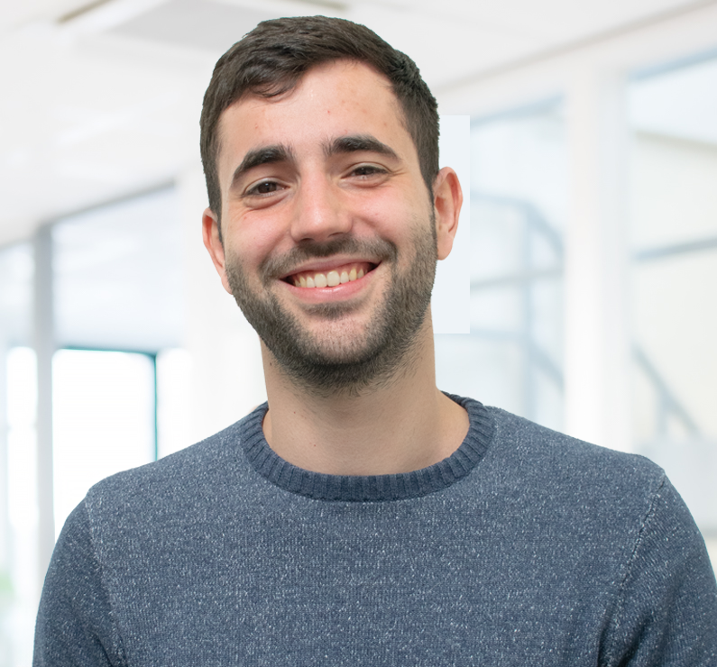 A Software Engineer joins the team! Meet Daniel Rosa - VIBES.technology